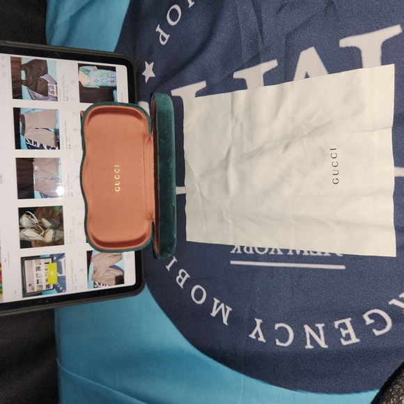 Gucci | Accessories | Gucci Eyeglass Case Authentic Emerald Green ...